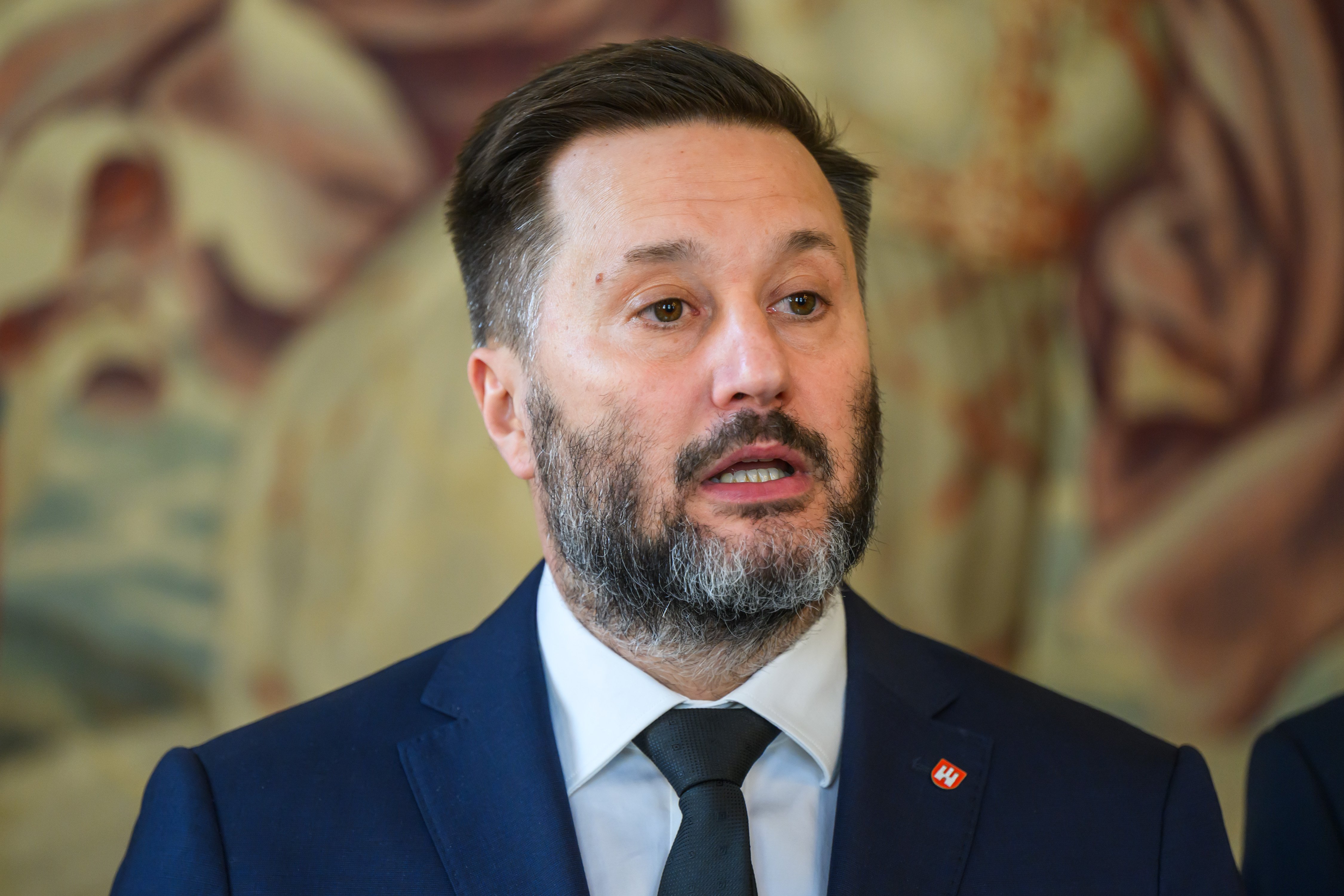 „Hanba“ kričali na Valla. Mičurin aj napriek odporu skončil v rukách ...